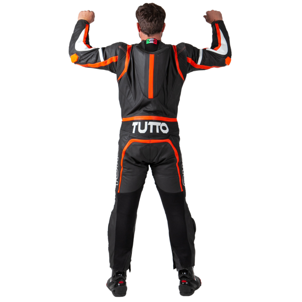 MACACÃO TUTTO RACING V2 PEÇA ÚNICA – Preto e Laranja – JR Speed Racing